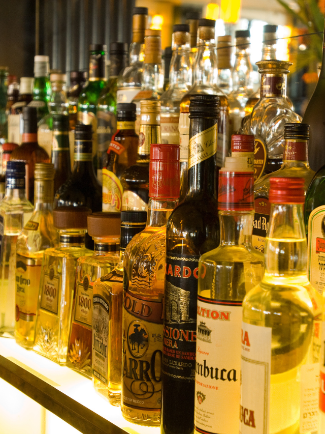 Know About These Top 5 Alcoholic Zodiacs - InstaAstro
