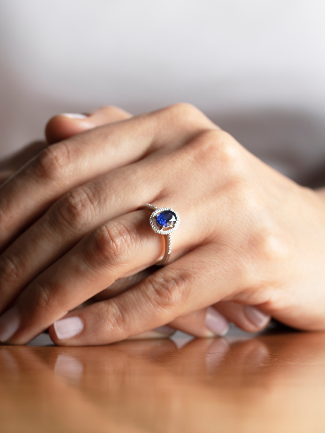 Lucky Gemstones For September Borns! - InstaAstro