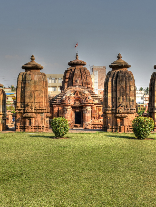 Top Famous Temples You Must Visit In Bhubaneshwar - InstaAstro