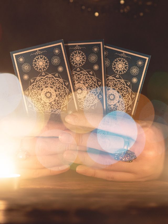Monthly Tarot Predictions For December 2022 - InstaAstro