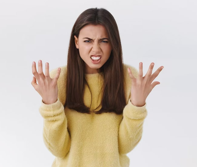 Aquarius Moon Sign Traits and Characteristics - InstaAstro